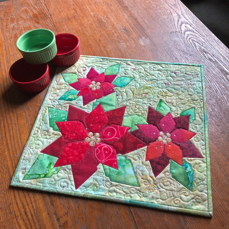 Digital Art Quilt Pattern, Christmas Quilt Pattern, Poinsettias Quilt ...