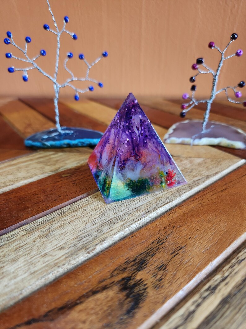 Resin Pyramids - Etsy