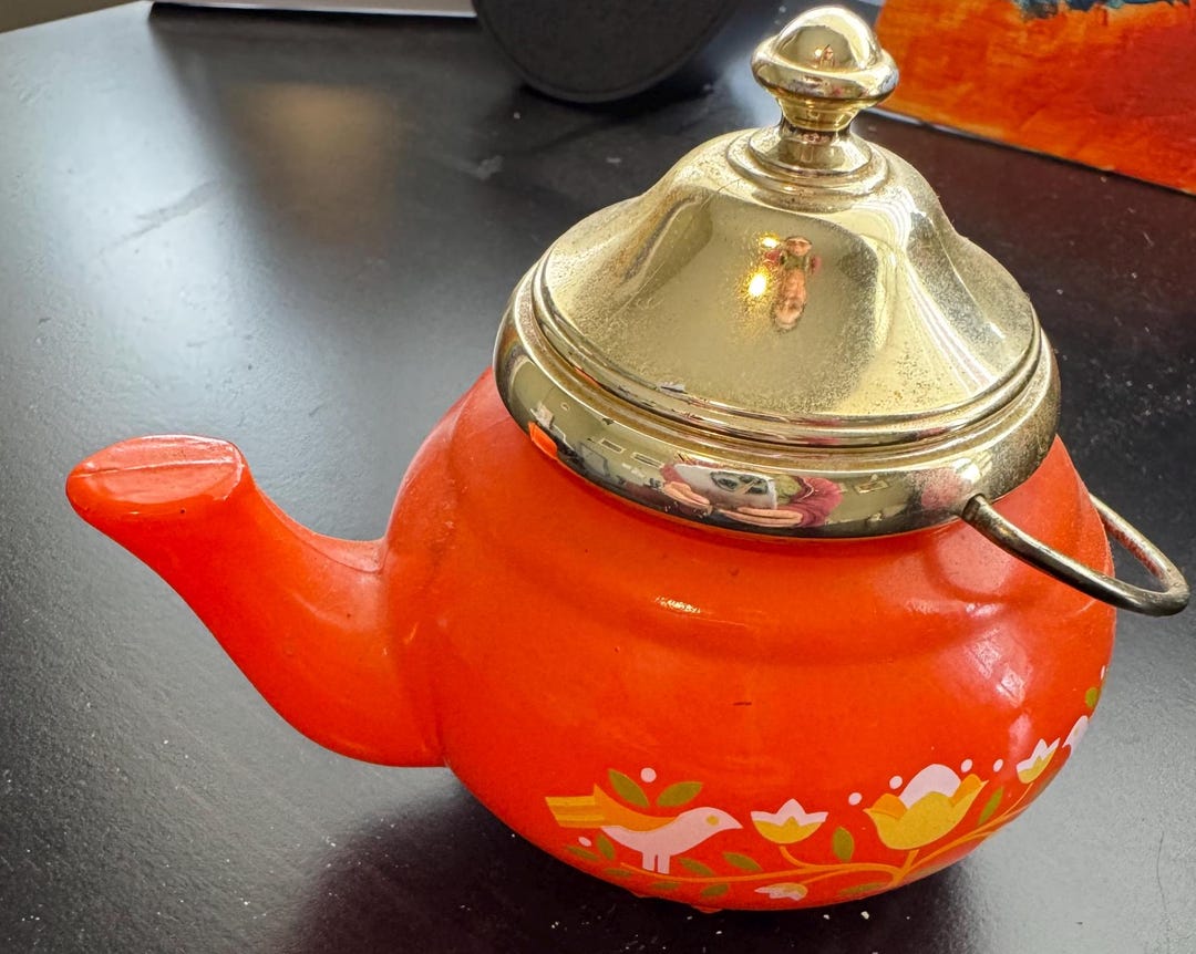 Vintage Avon Little Dutch Kettle - Lemon Velvet Bath Foam - Orange ...