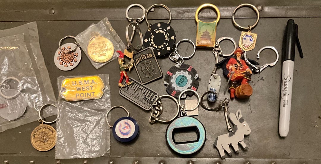 Vintage Keychain Lot 17 Unique Keychains Collectible Advertising ...