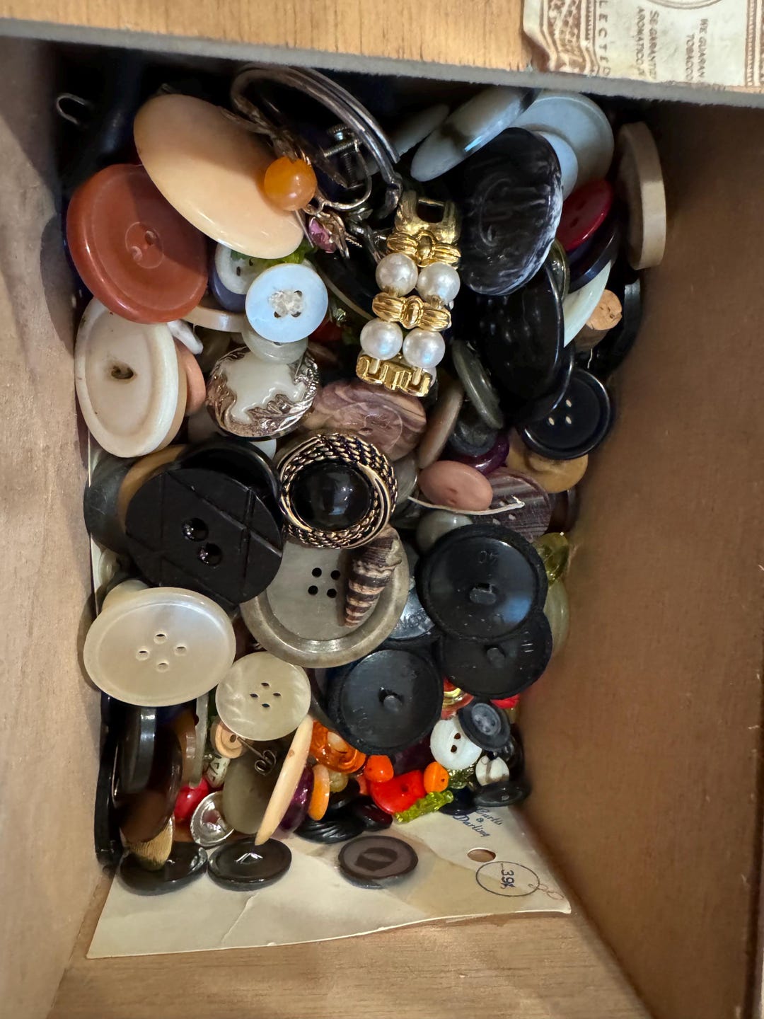 Assorted Vintage Buttons Victorian - 1960's - Etsy