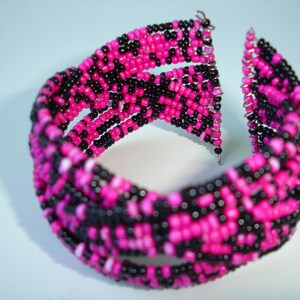 Beaded Memory Wire Bracelet in Pink and Black Emo Style - Etsy