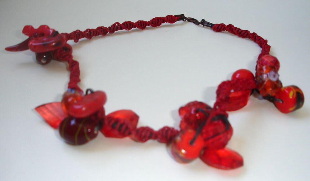 Red Macrame Necklace - Etsy