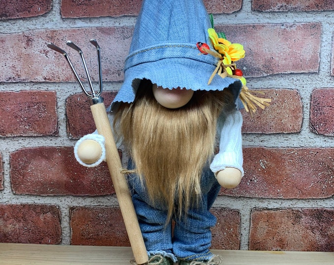 Farmer Gnome - Etsy