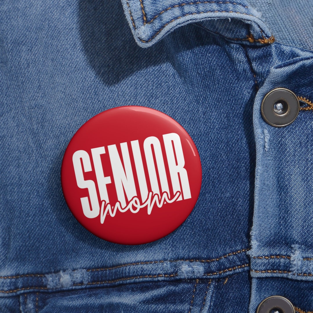 Senior MOM Button Pin in Red - Etsy