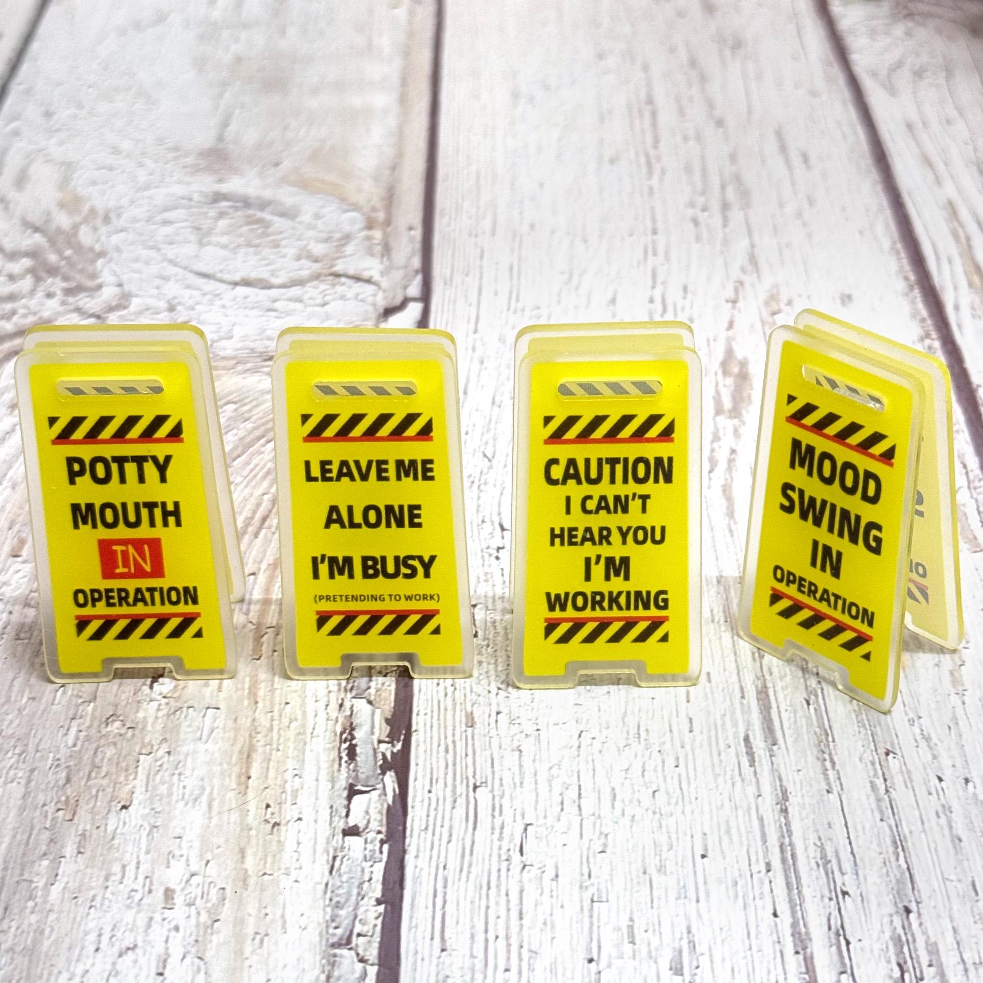 3D Office Mini Signs,funny Office Desk Signs "leave Me Alone, I'm Busy ...