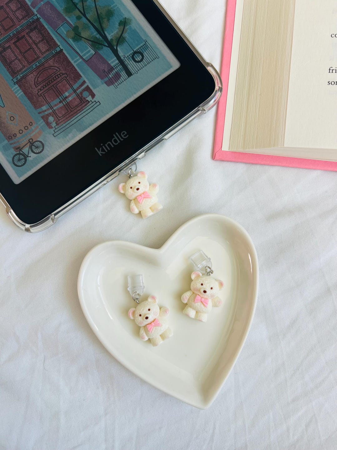 White Bear Charm | Tablet | Phone | USB-C Dust Plug | Bookish - Etsy