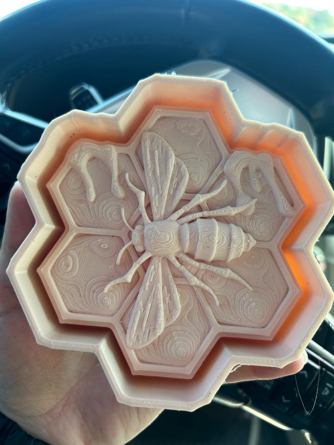 K&L Honeybee Comb With 3D Bee Mold - Etsy
