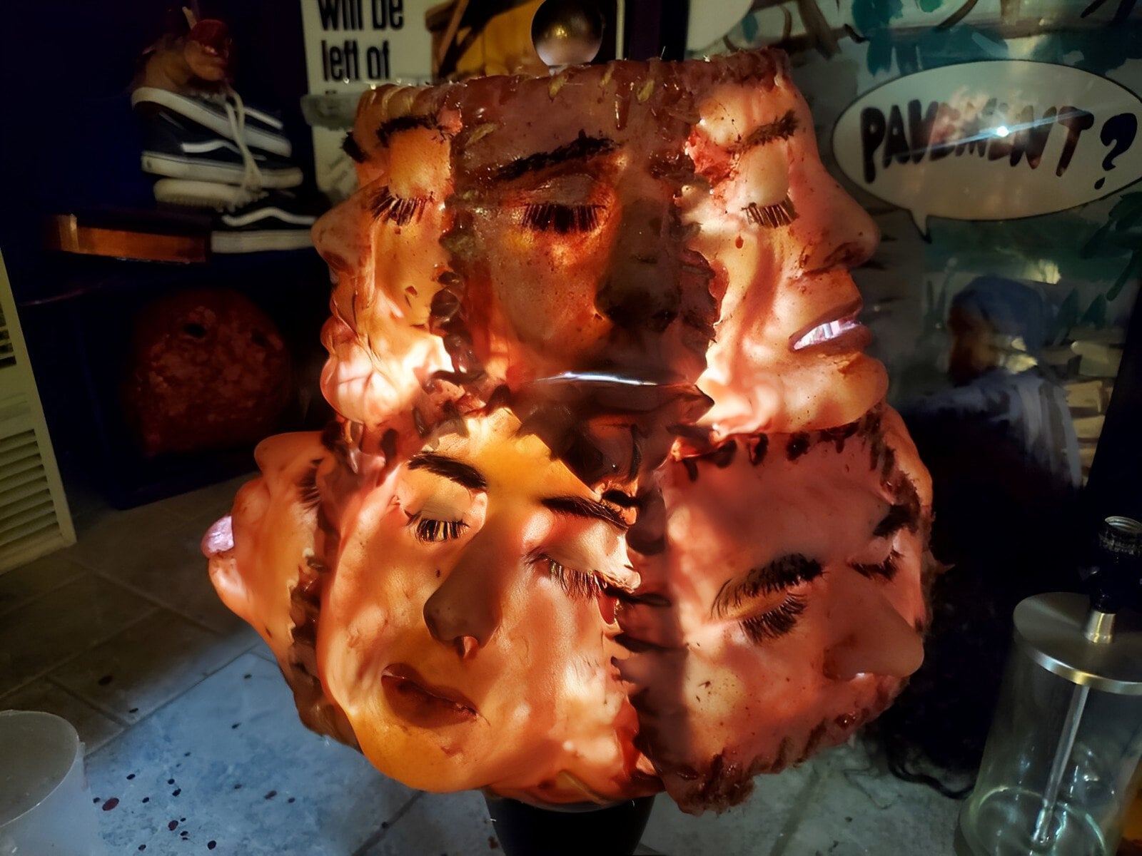 Human Skin Lampshade 14 Skinned Faces, Body Parts, Horror Gore Special ...