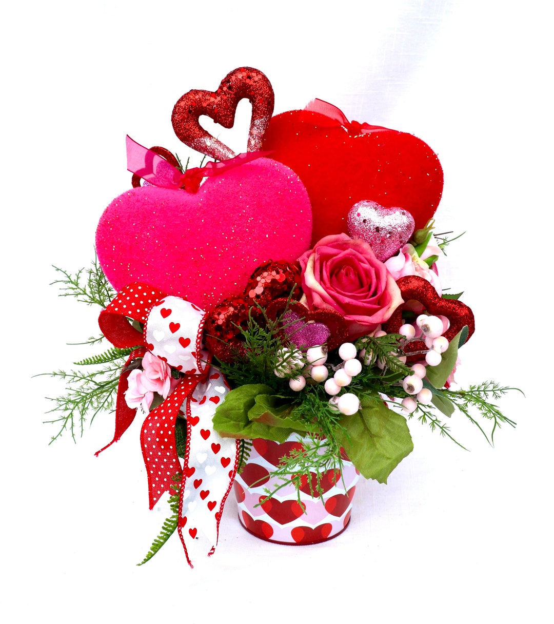 Valentines Day Centerpiece, Pink and Red Hearts, Roses and Hearts ...