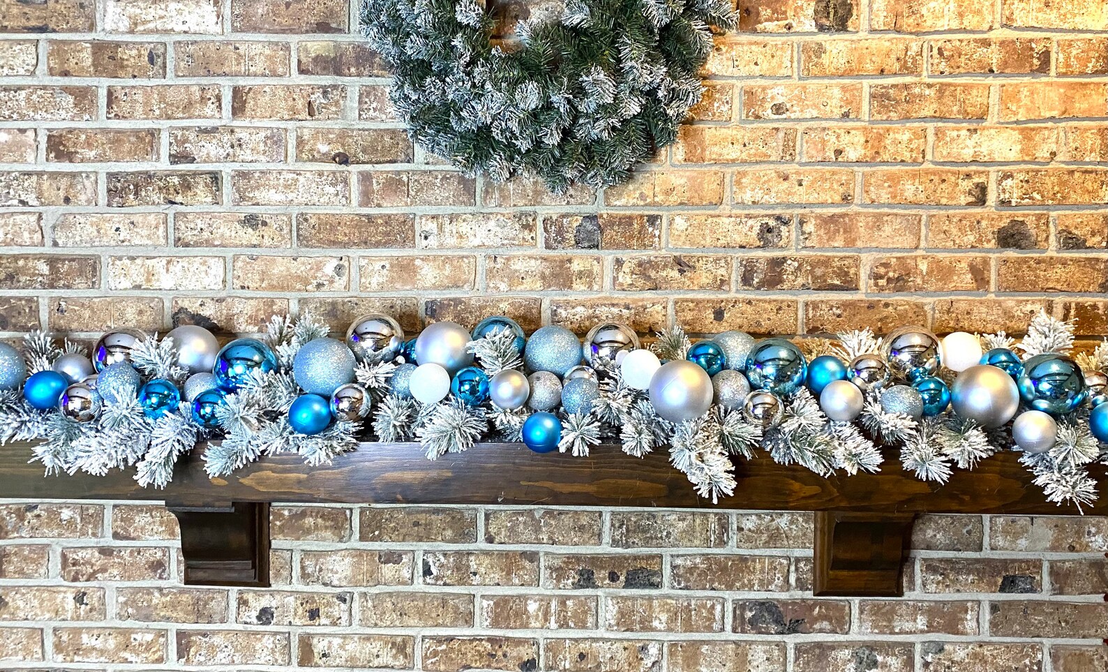 Mantle Garland Christmas, Silver, White, Ice Blue Theme Ball Garland ...