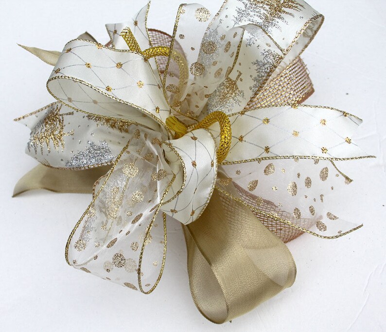 Gold Cream Christmas Bow for Wreaths, Mantle Bow, Lantern Bow, Holiday ...