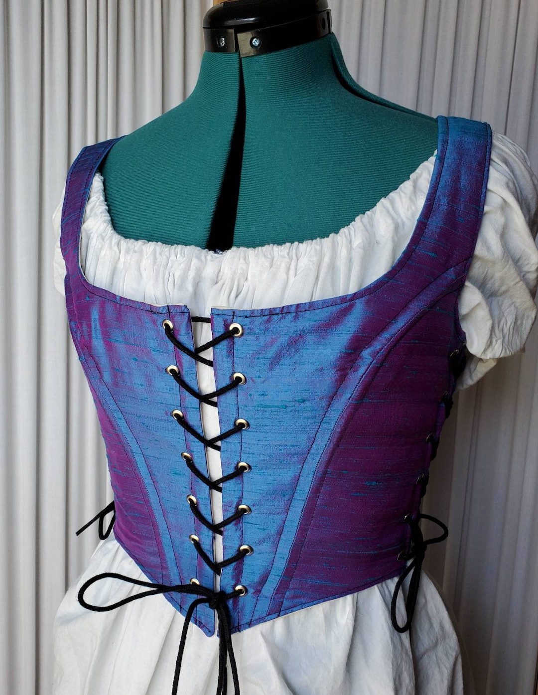 Silk Dupioni Renaissance Ladies Bodice aurora Bust 35-38 Inches waist 27.75-30.75 Inches ready ...