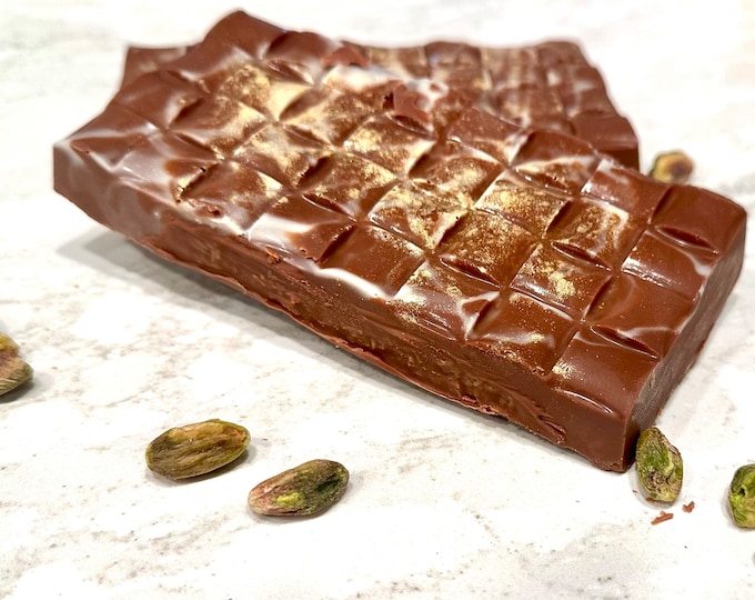 Delicious Kunafa Chocolate Inspired by Dubai's Fix Kunafa Chocolate. - Etsy