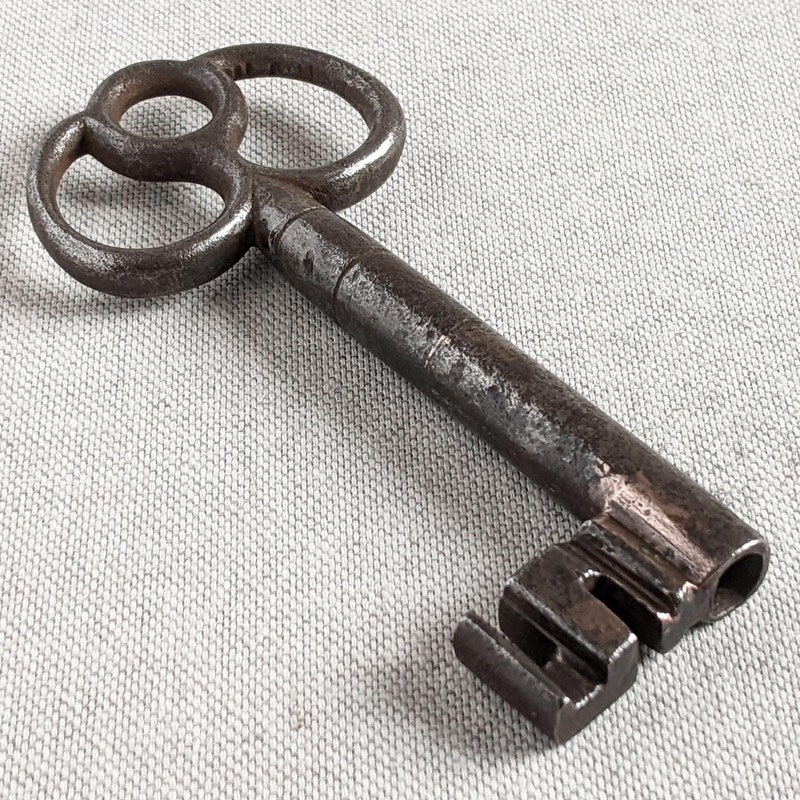 Old Keys - Etsy