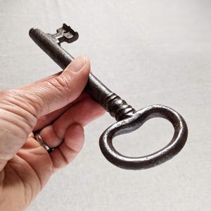 Skeleton Key Very Old Key From 17th 18th Century Old Antique Key ...