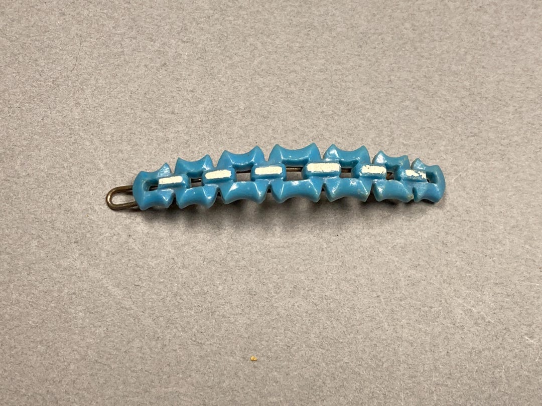 Vintage Blue & White Link Barrette: Retro 60s Hair Clip - Etsy