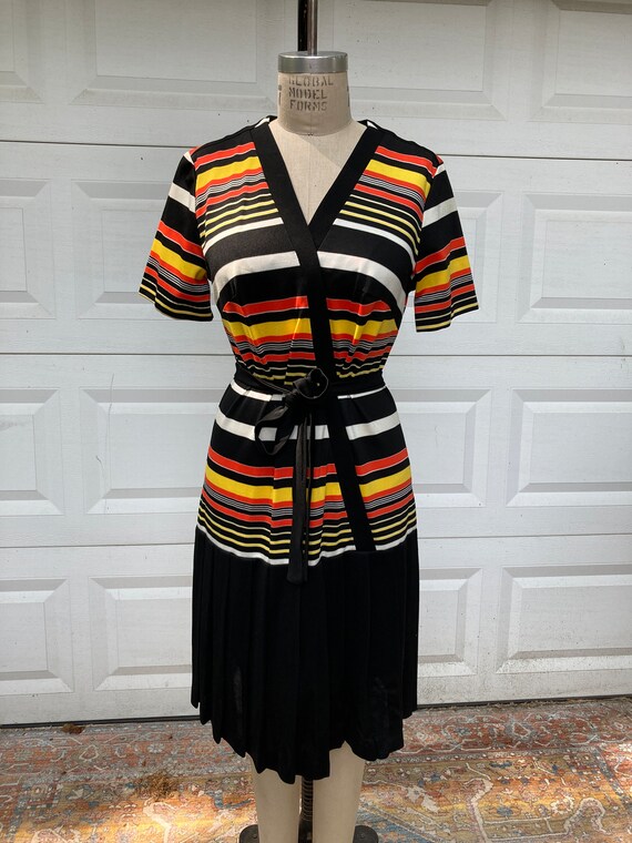 Colorful vintage dress pleated - Gem