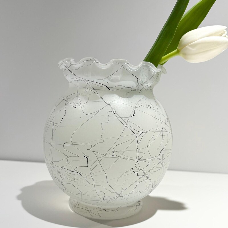 Spaghetti Vase - Etsy