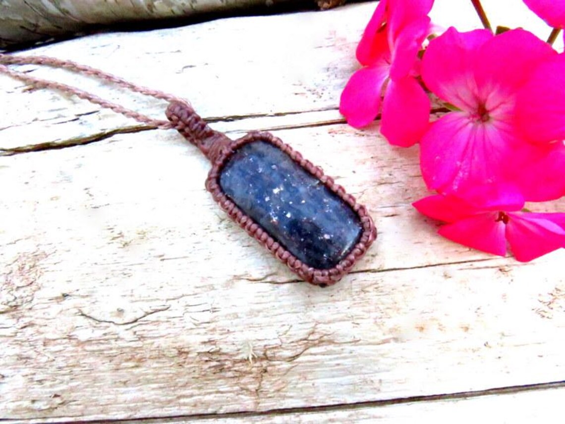Iolite Sunstone Macrame Necklace, Flashy Blue Sunstone, Purple Sunstone ...