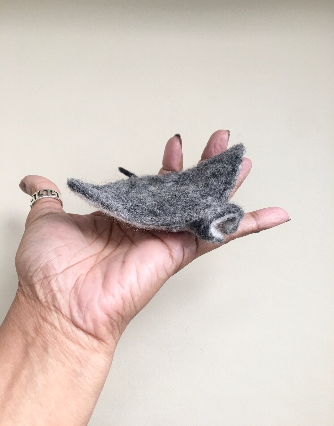 Needle Felted Manta Ray MADE TO ORDER - Etsy