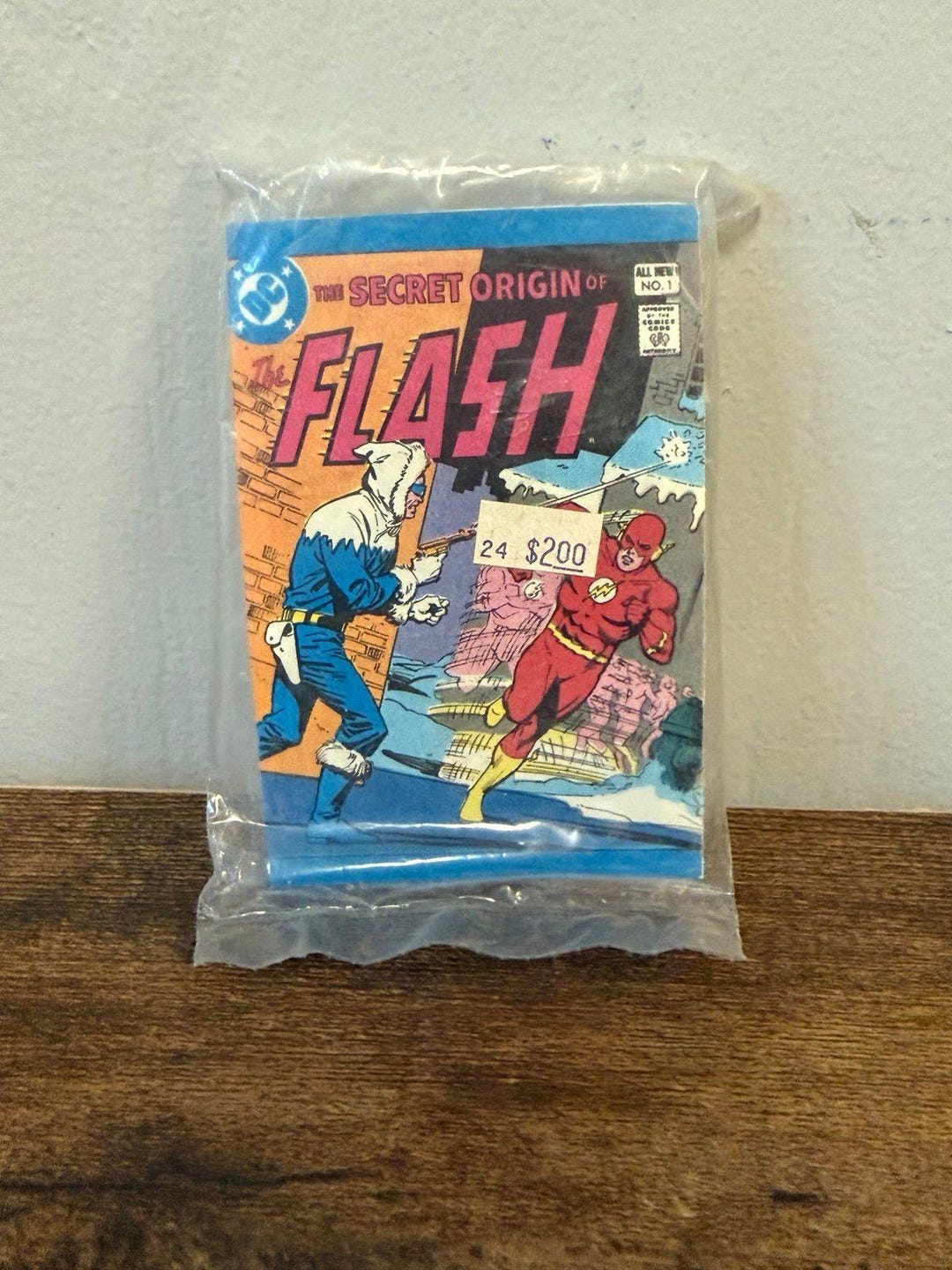 Vintage DC Mini Comic Books W/ Candy, the Secret Origin of Flash - Etsy