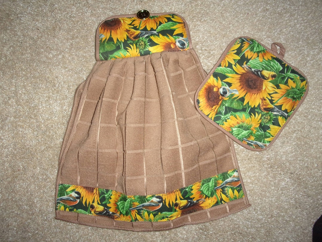 Hanging Pot Holder Towel Set W/ Sun Flowers Theme - Etsy