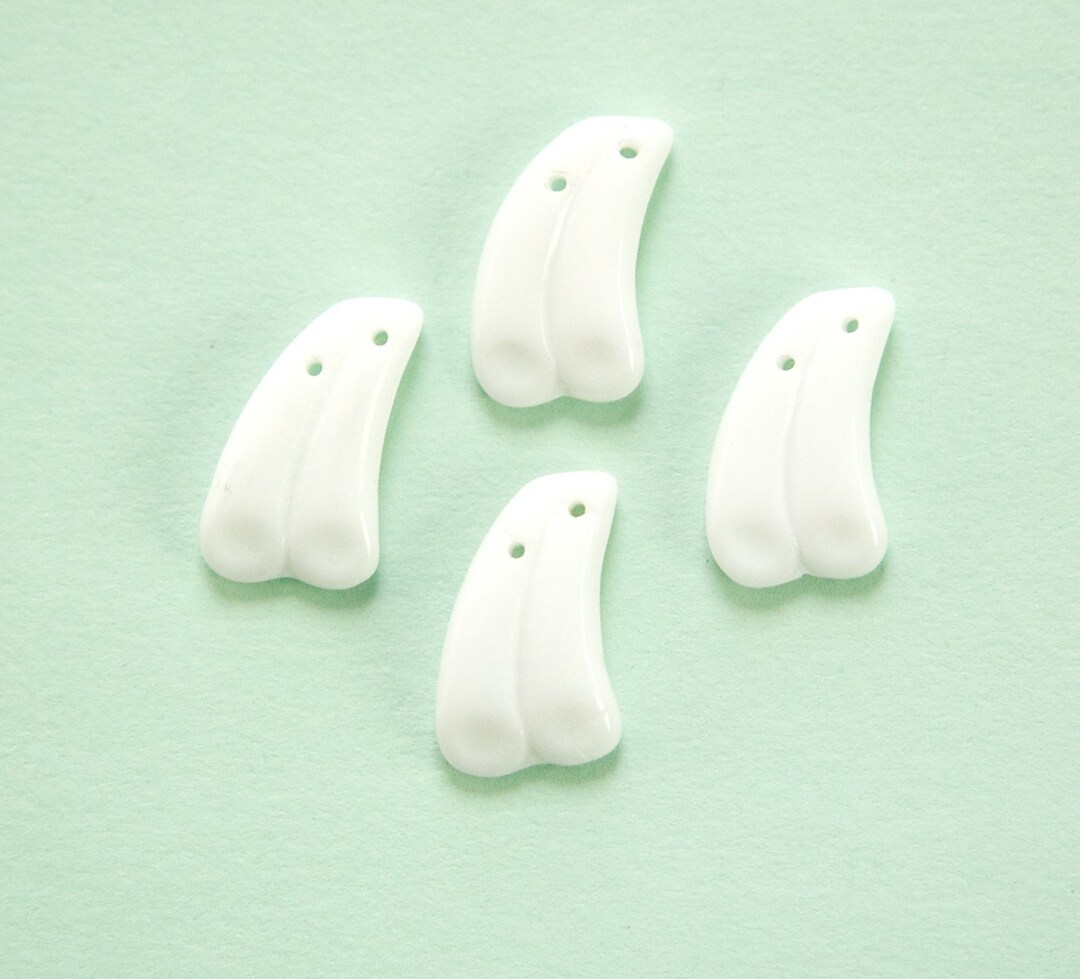 Vintage German White 2 Hole Comma Glass Bead Charm Pendant (12) Grm052h ...
