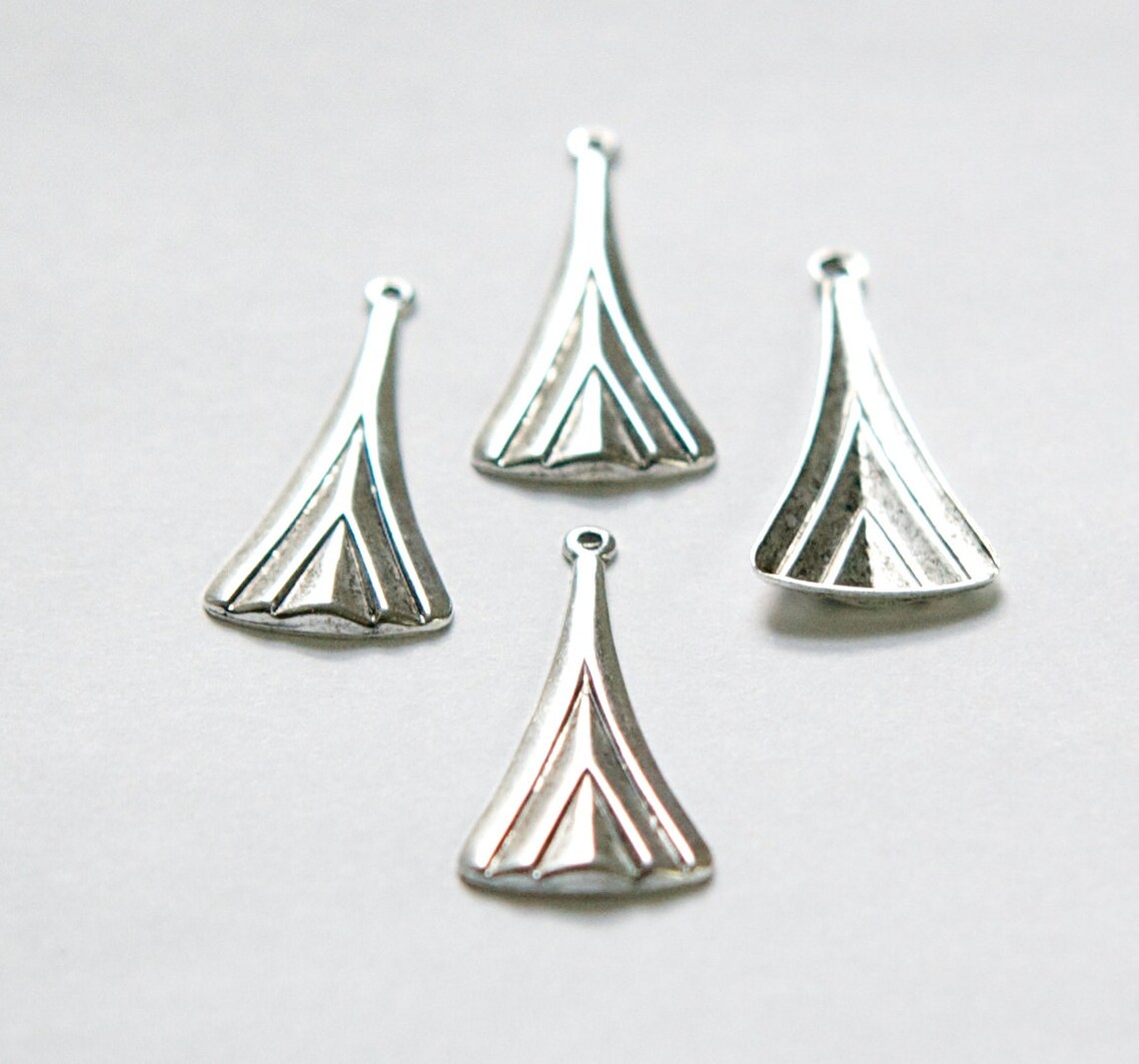 1 Loop Antiqued Silver Long Layered V Charm Pendant 6 | Etsy