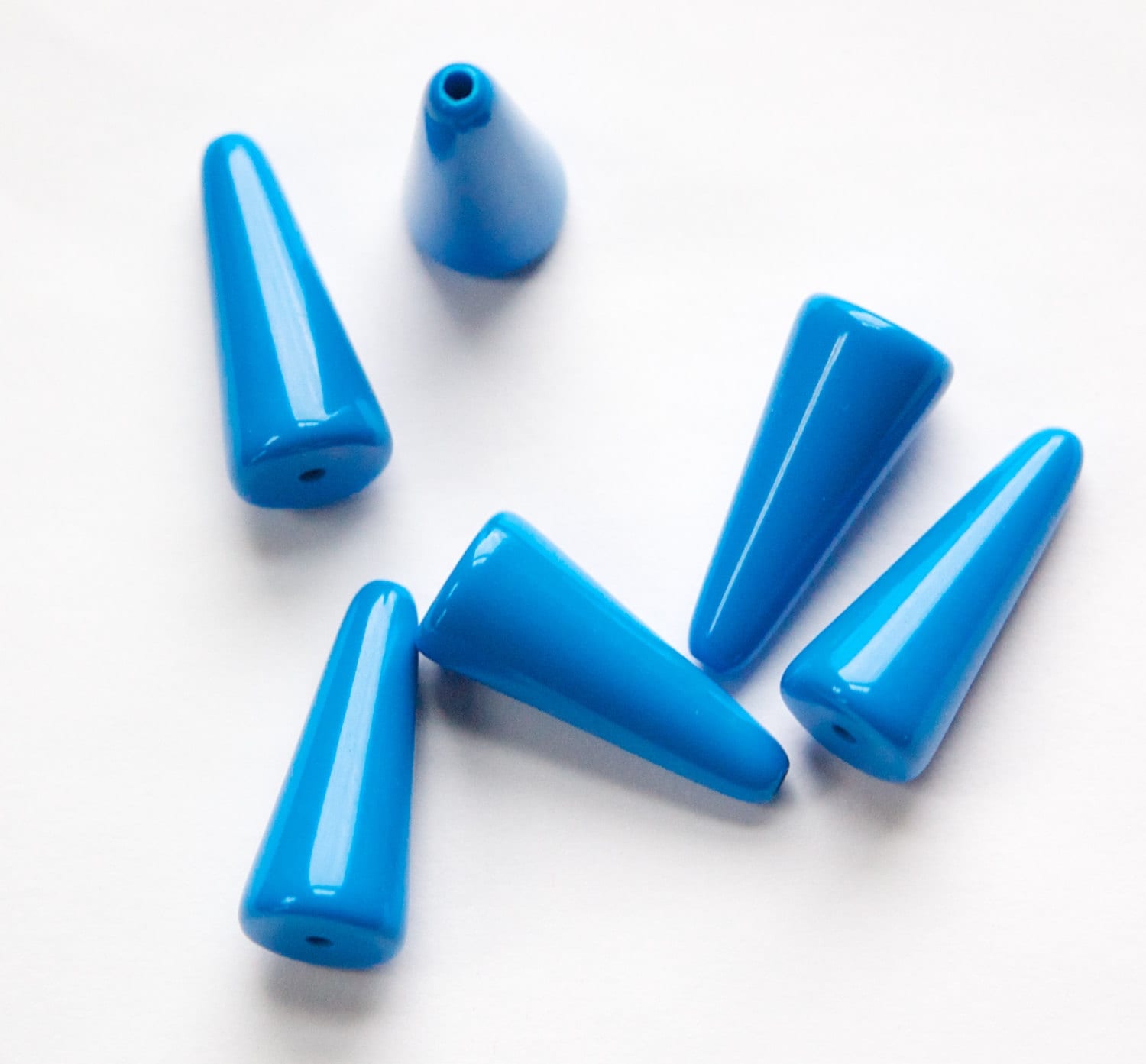 Vintage Opaque Medium Blue Triangle Teardrop Acrylic Beads 6 - Etsy