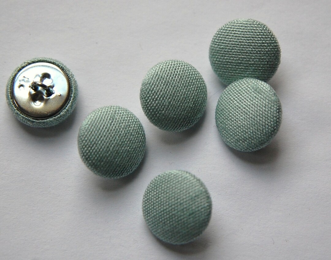 Vintage Mint Green Silk Buttons 15mm Btn002g - Etsy