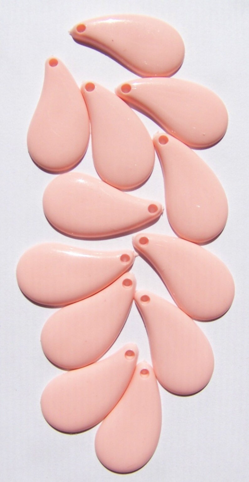 Vintage Lucite Creamy Pink Comma Beads Bds053 - Etsy