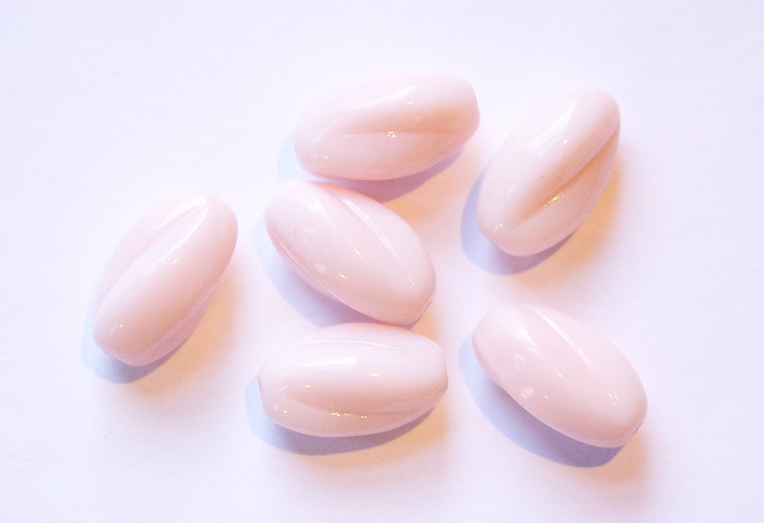 Opaque Pale Pink Vintage German Glass Twist Beads Grm019 - Etsy