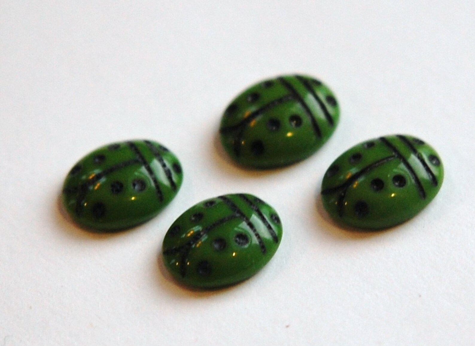 Opaque Green and Black Glass Lady Bug Cabochons 4 Cab781s - Etsy