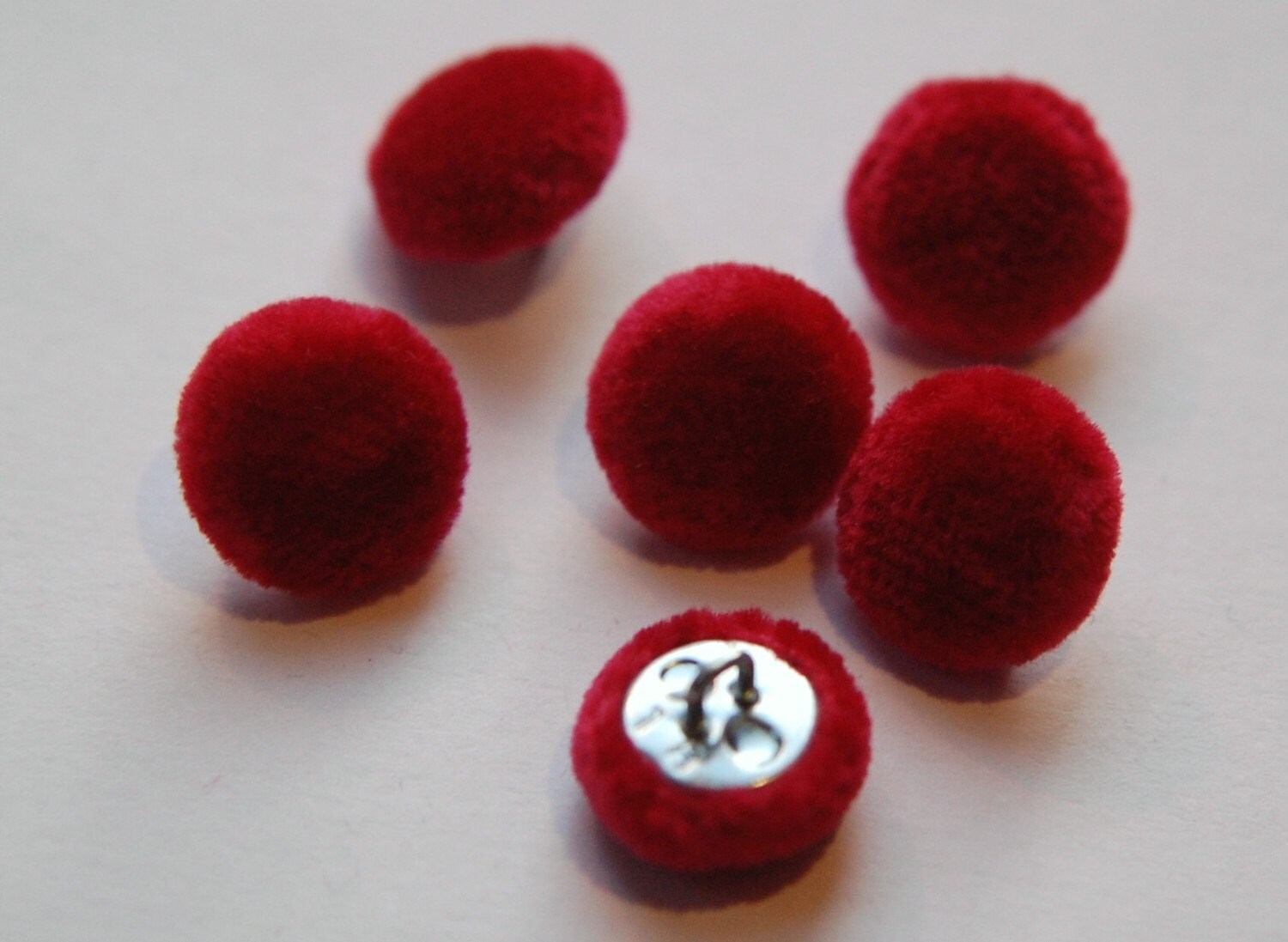 Vintage Red Soft Velour Fabric Buttons 13mm Metal Shank Btn004e - Etsy