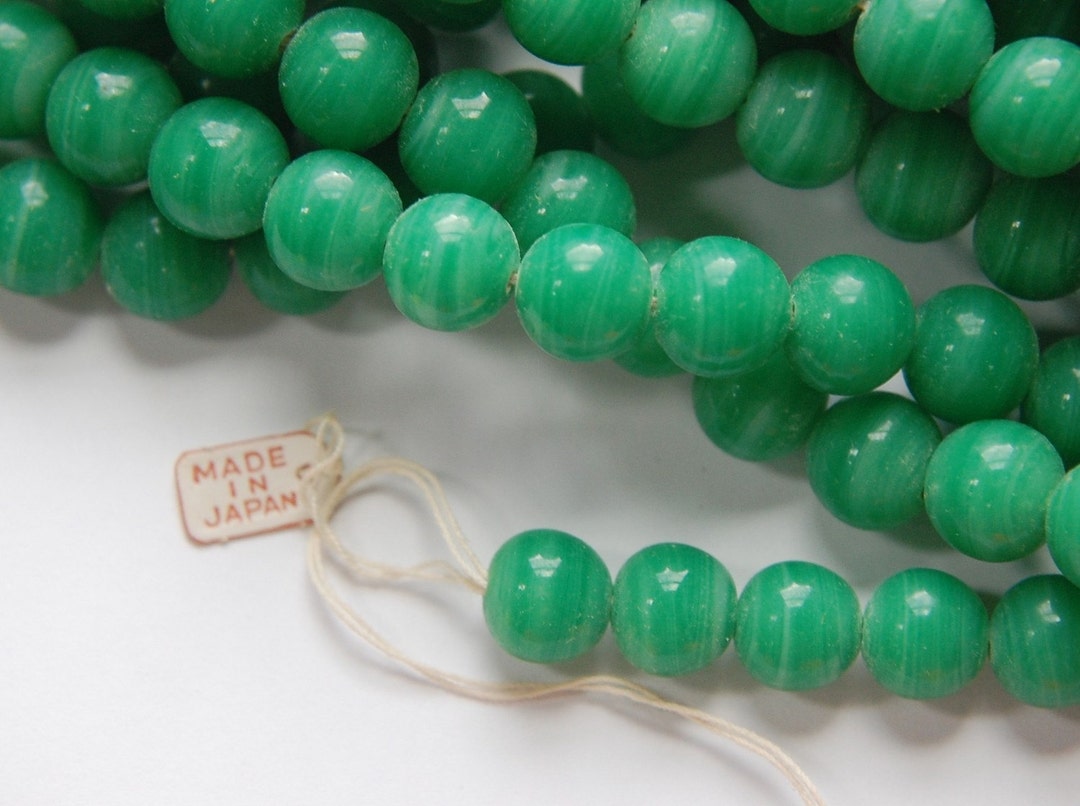 Vintage Jade Green Glass Beads Japan 8- 9mm (6) Bds527a - Etsy