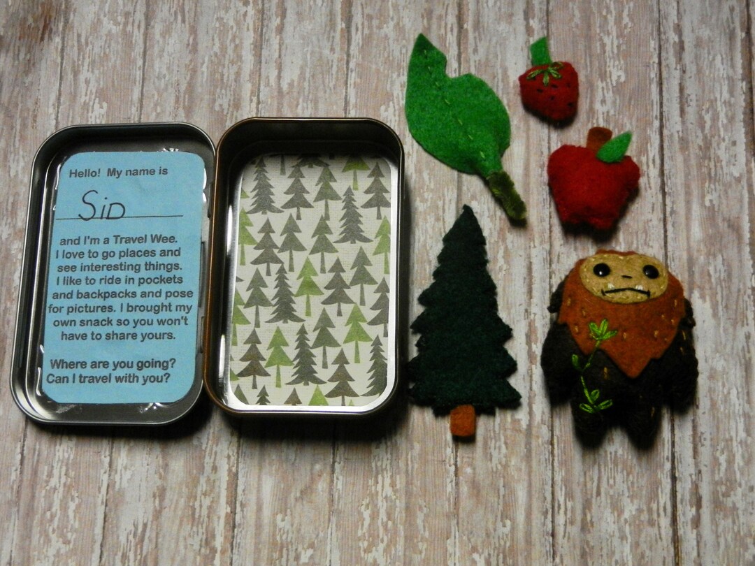 Felt Sasquatch Bigfoot Travel Wee Pocket Pal Atoid Tin Toy by ...