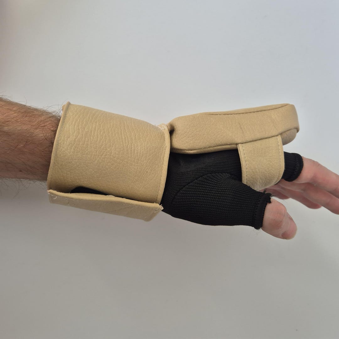 Ken MMA Pair of Gloves From Street Fighter Cosplay Prop - Etsy