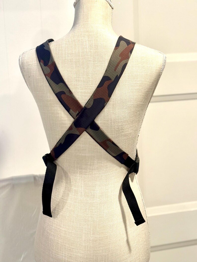 Pet Carrier, Pet Sling, Dog Carrier, Cat Carrier, Kangaroo Pouch, Hands ...