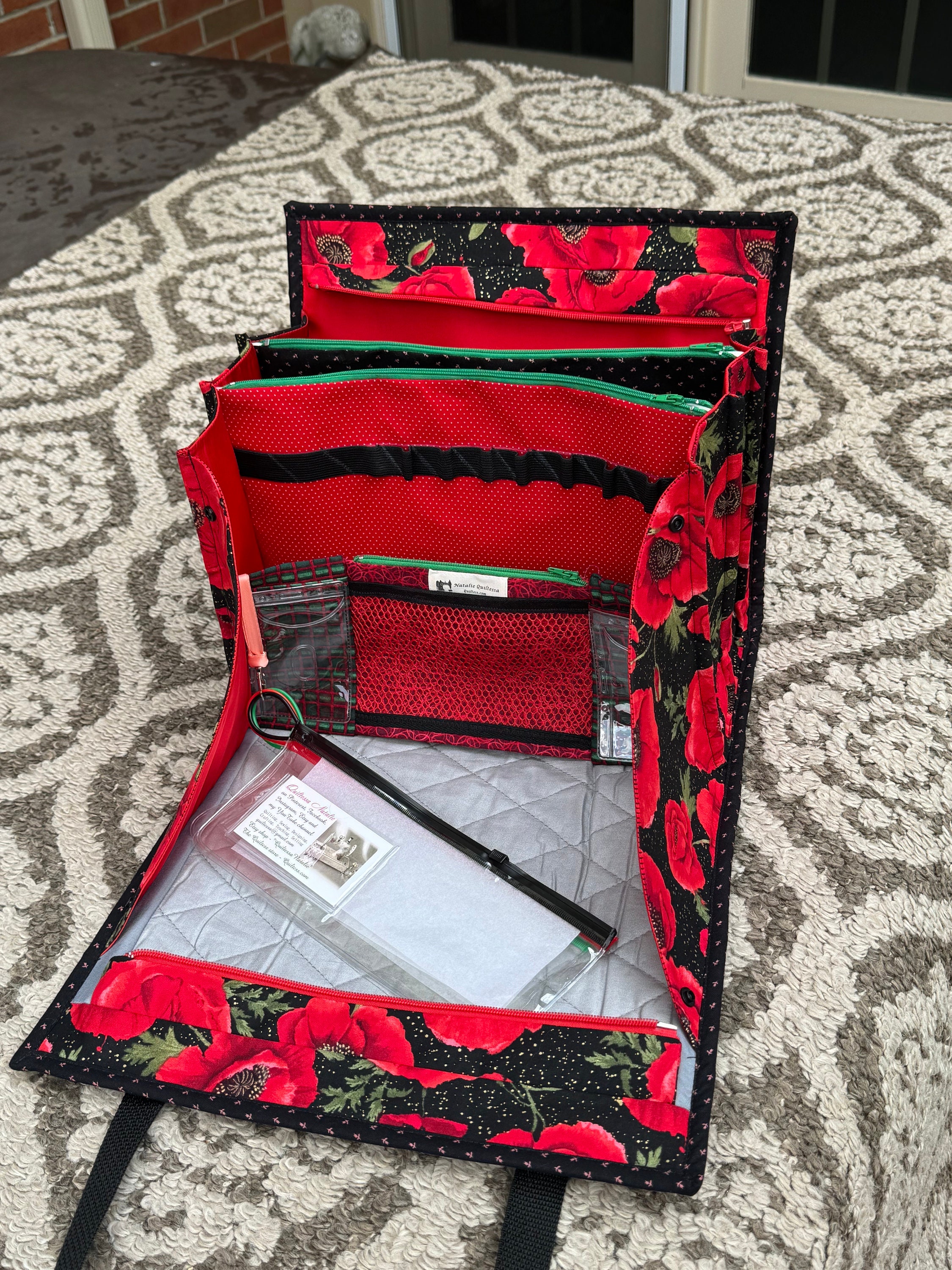 Ultimate Carry All Bag for Quilting, Sewing and Crafts, 18 Pockets ...
