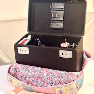 Singer Featherweight Sewing Machine Carrying Case/cover Zippered With ...