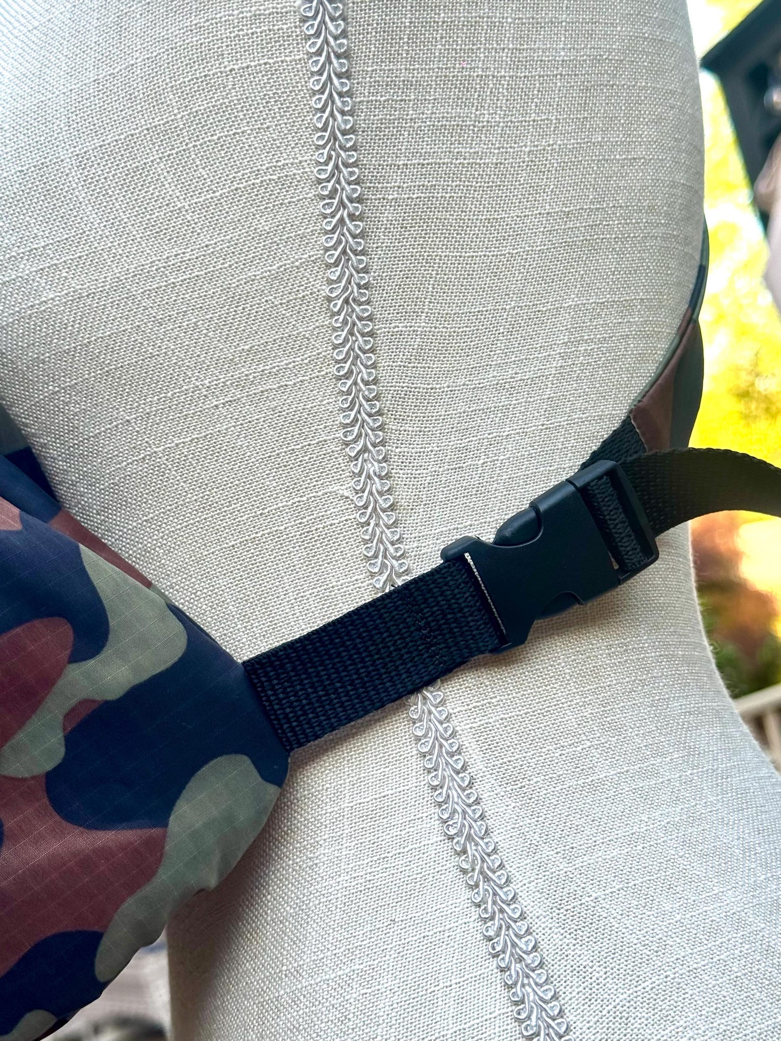 Pet Carrier, Pet Sling, Dog Carrier, Cat Carrier, Kangaroo Pouch, Hands ...