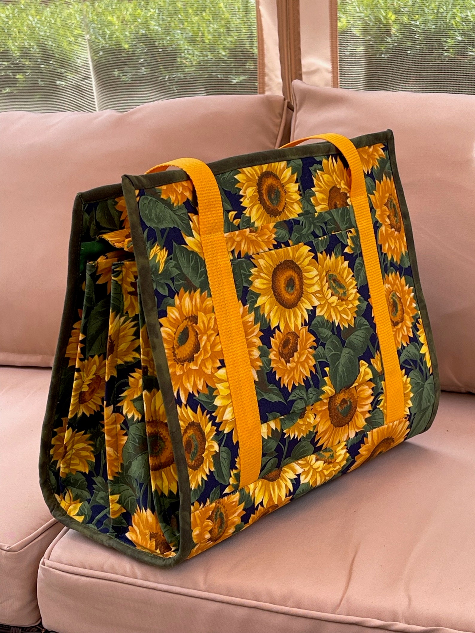 Ultimate Carry All Bag for Sewing, Quilting, Beading and Other Crafts ...