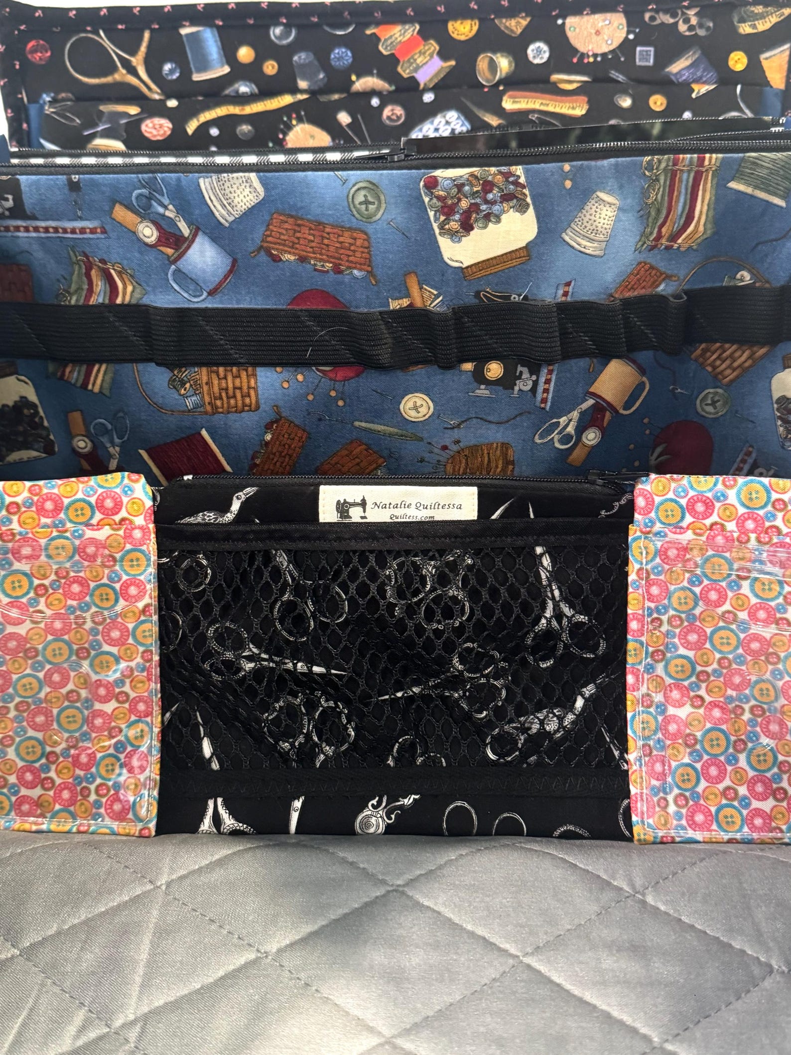 Ultimate Carry All Bag for Quilting, Sewing and Crafts, 18 Pockets ...