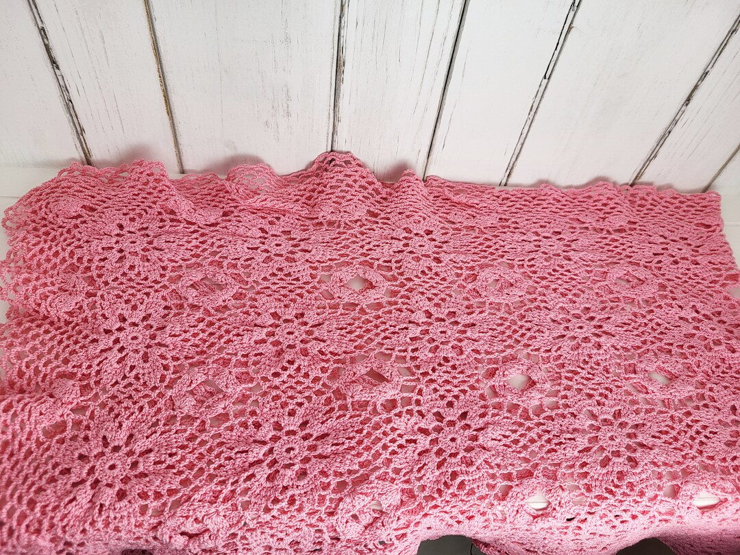 Vintage Hot Pink Hand Made Crocheted Rectangular Large Doily, Shabby Chic Doily Table Decoration ...