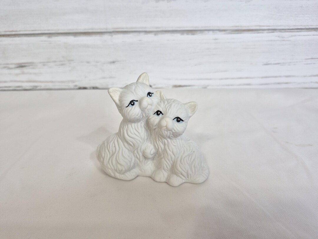 Vintage Hand-painted White Bisque Porcelain Kitty Cats Cuddling ...
