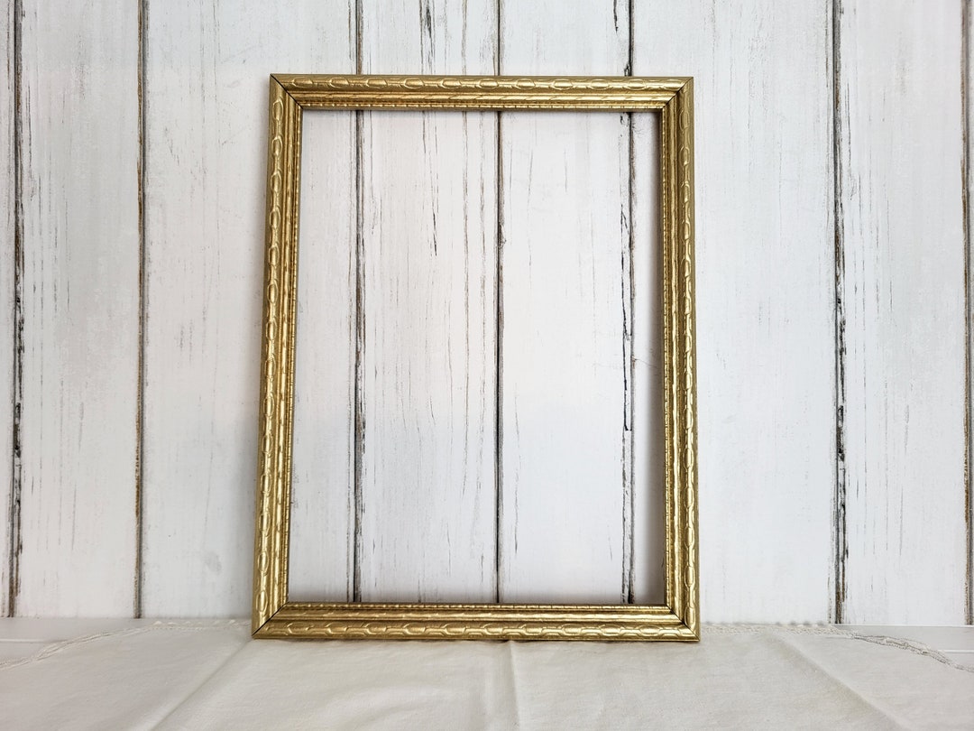 Vintage Ornate Mid Century Open Gold Simple Wood Frame, Vintage ...