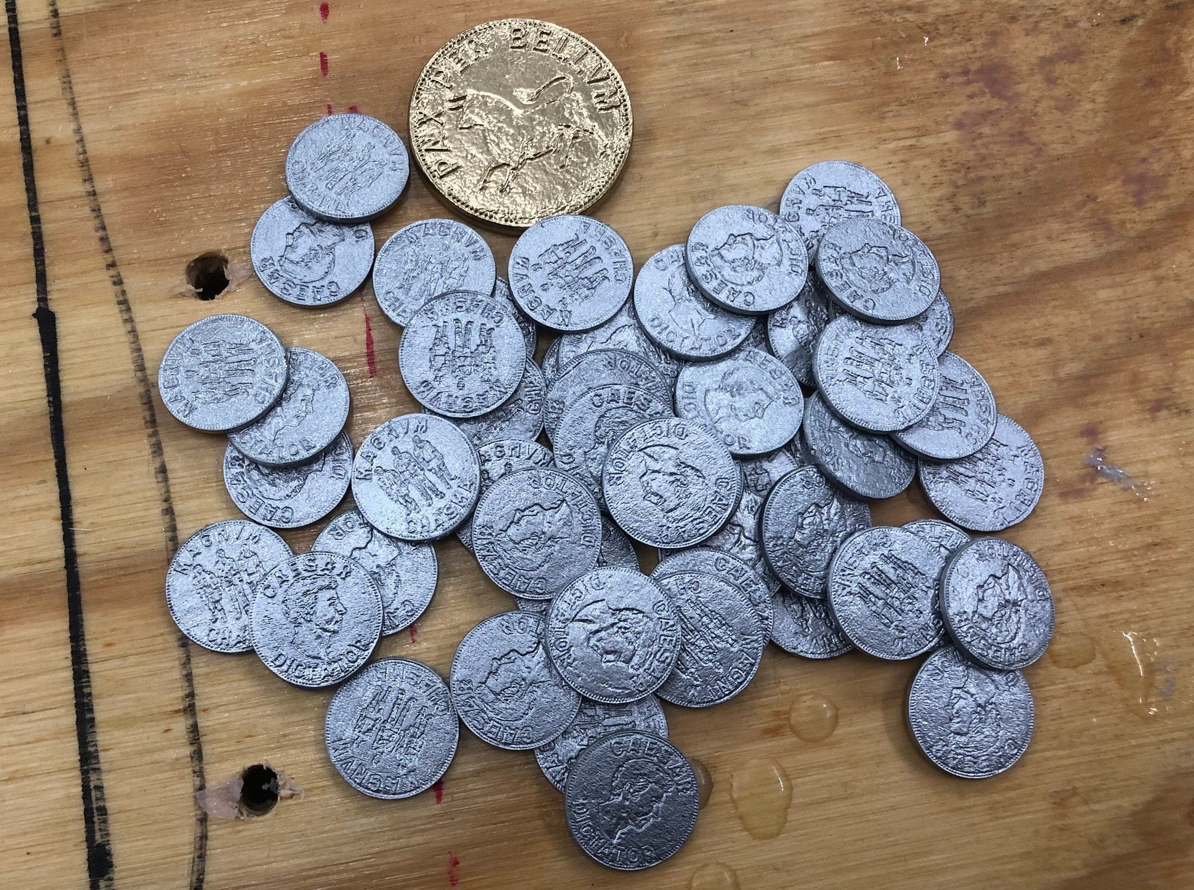 Legion Denarius & Aureus Coins Fallout New Vegas: Misc Sizes and ...