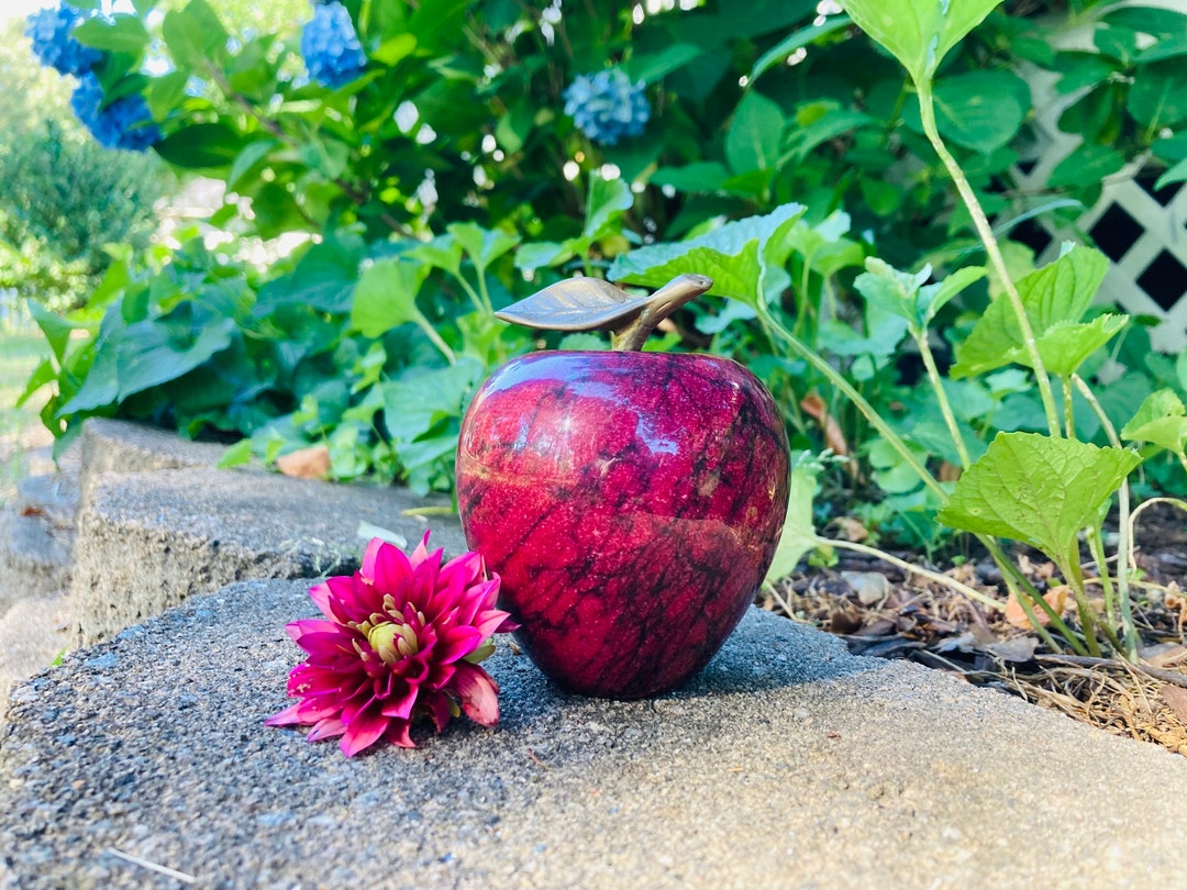 Alabaster Marbled Heavy Burgundy Red Apple Sculpture Paperweight - Etsy