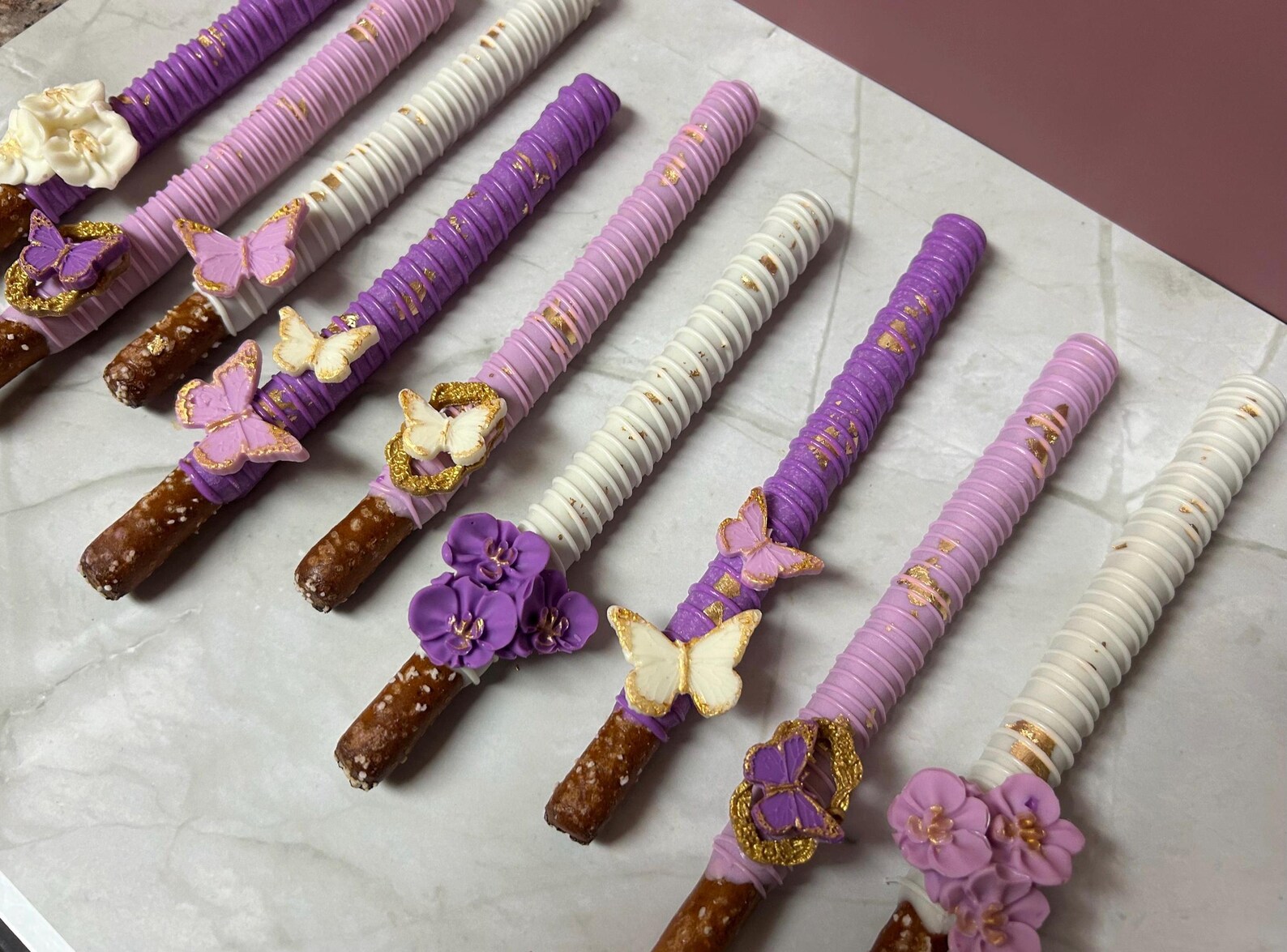 12 Butterfly Chocolate Covered Pretzels - Etsy